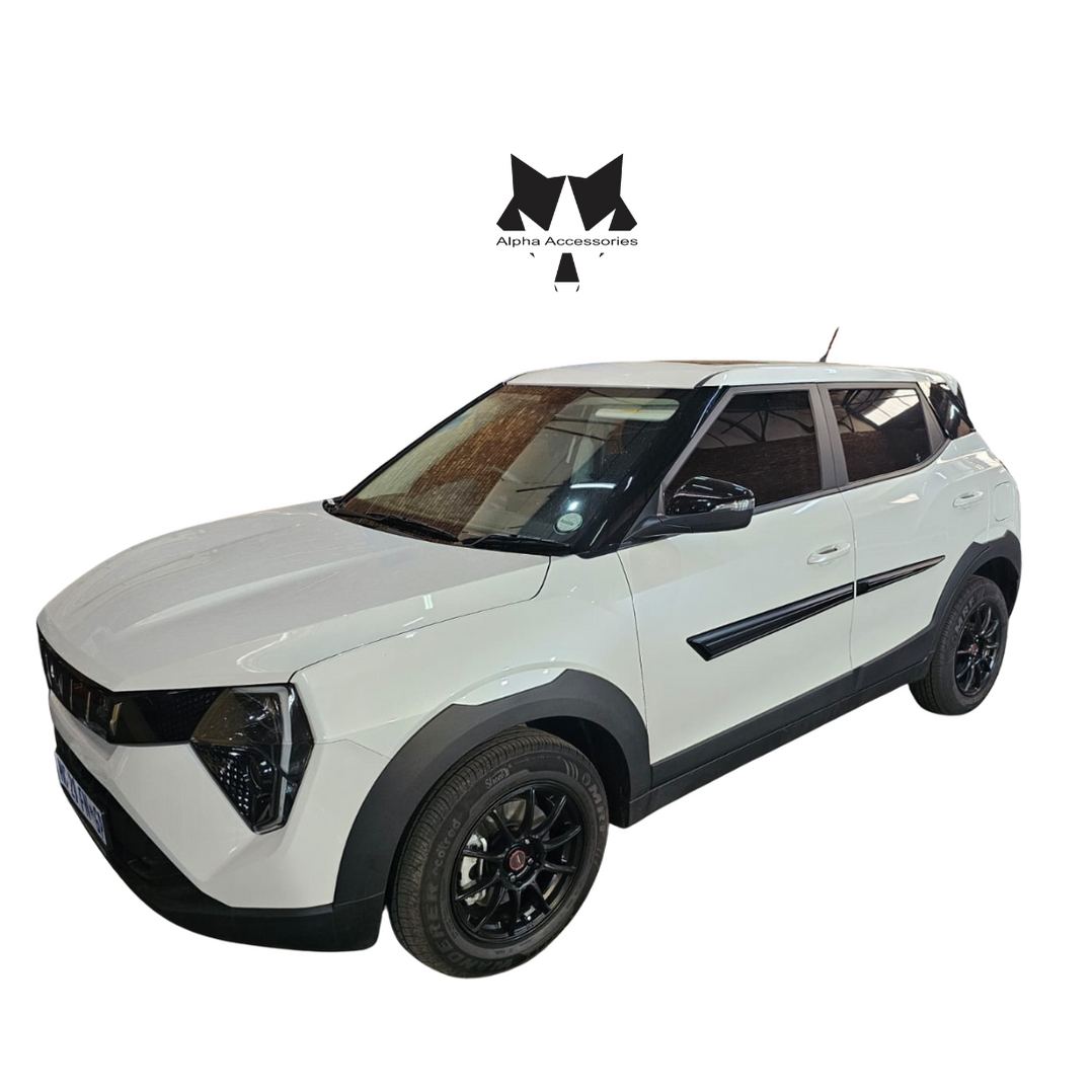 Mahindra 3XO Side Cladding — Alpha Accessories (Pty) Ltd